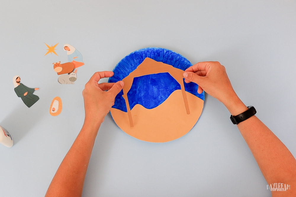 Paper Plate Nativity (Manger) Craft For Kids | Free PDF Template ...