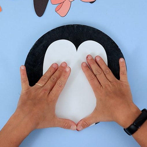 Paper Plate Penguin for Kids | Free PDF Template ~ Daydream Into Reality