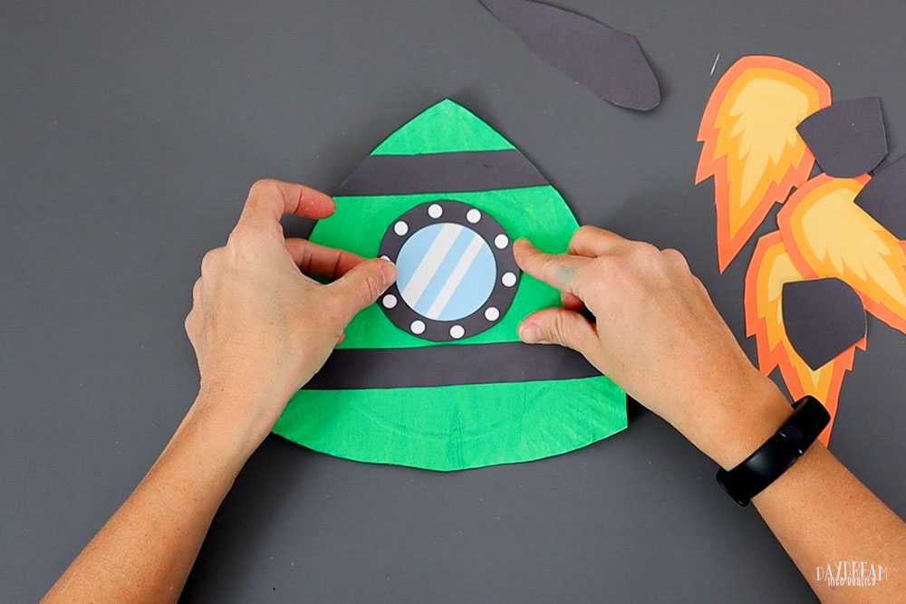 Paper Plate Rocket Craft for Kids | Free PDF Template! ~ Daydream Into ...