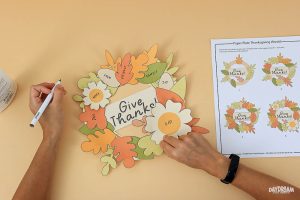 Fall & Thanksgiving Paper Plate Wreath Craft | Free PDF Template ...